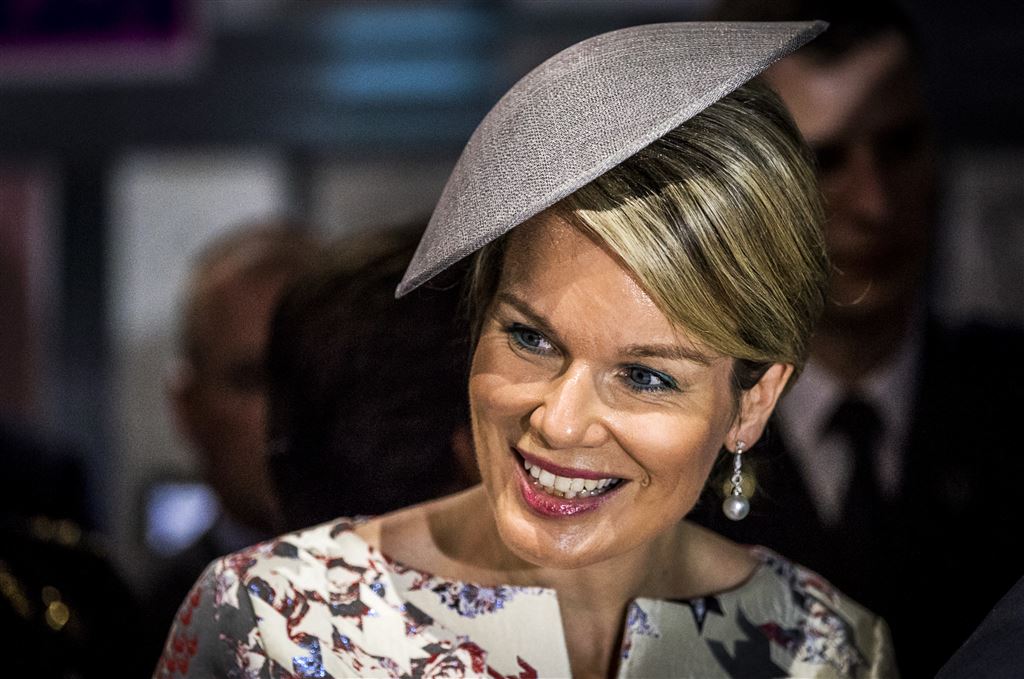 Jarige koningin Mathilde op tijd thuis - Vorsten