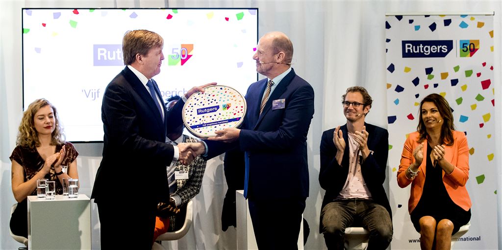 Koning bij jubilieumviering Rutgers - Vorsten